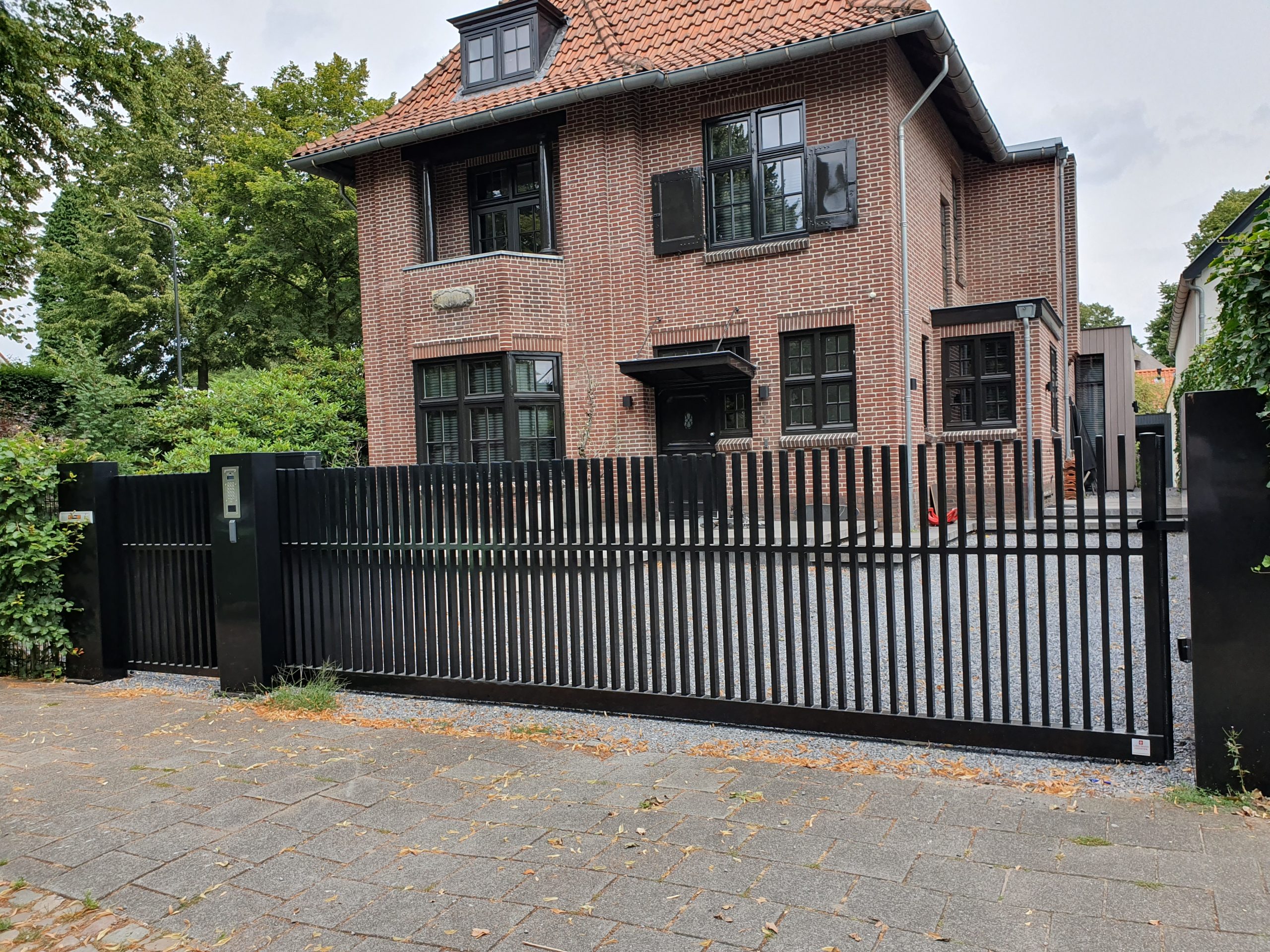 Moderne poorten - Graumans Hekwerk